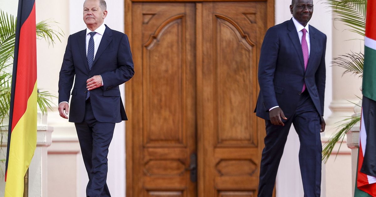 Zeiten-What-Now? Why Germany’s Idea of Epochal Change Fails to Resonate ...